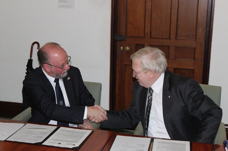 Australia visit to strengthen University’s position as global energy ...