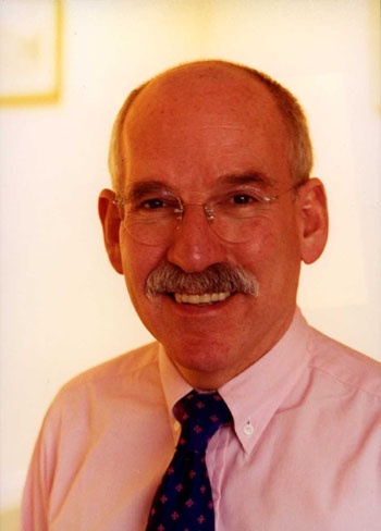 Distinguished medical figure returns to the University of Aberdeen ...