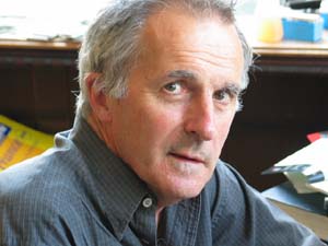 Hundreds of school kids hear from top genetics expert | News | The ...