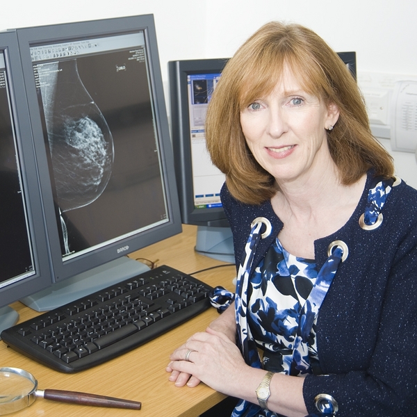 New breast cancer screening put to test | News | The University of Aberdeen