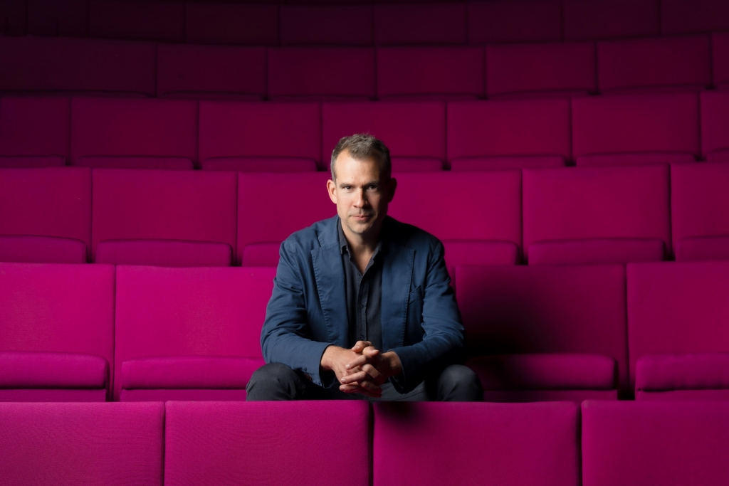 Chris van Tulleken's Christmas lecture recordings to be live-streamed ...