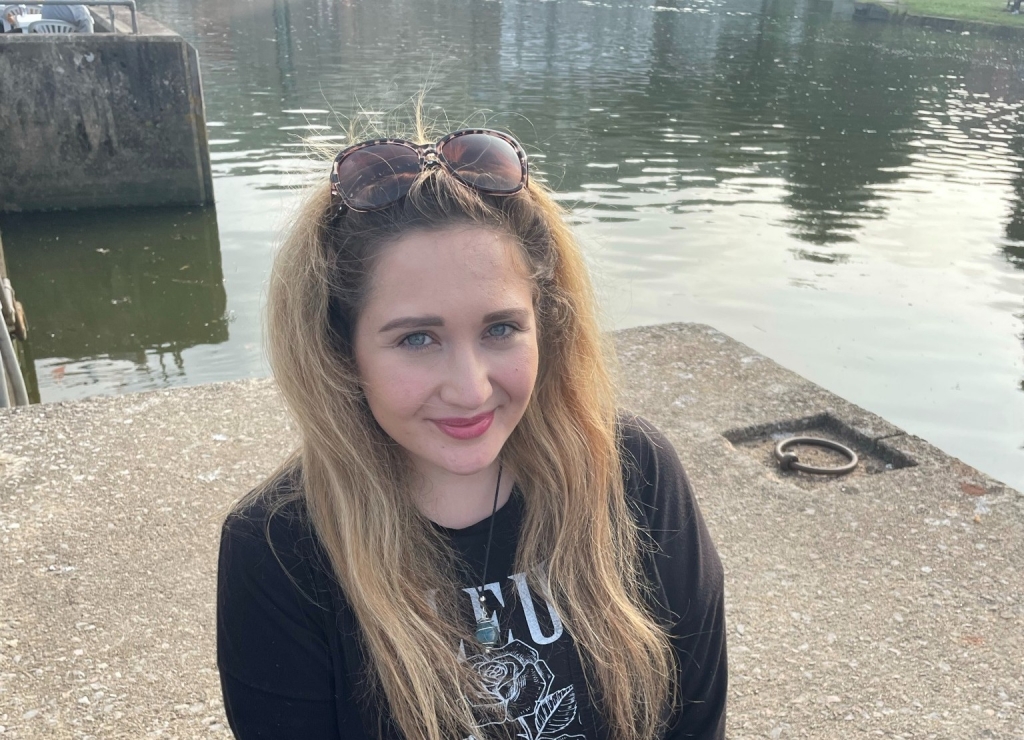 Grit and determination key to graduation success for Jenny | News In ...